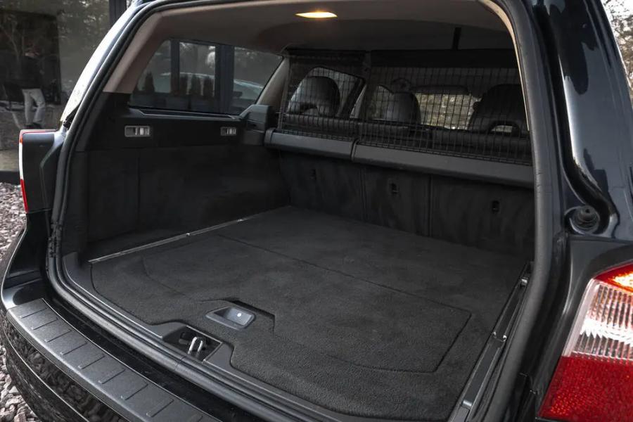 Melns Volvo V70 2009 Jelgava, ar dzinēja tilpumu 2.40 L un nobraukumu 326 tūkst. km par 5800 €, foto 16 vietnē AUTOMOTO.COM.LV