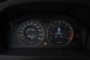 Melns Volvo V70 2009 Jelgava, ar dzinēja tilpumu 2.40 L un nobraukumu 326 tūkst. km par 5800 €, foto 19 vietnē AUTOMOTO.COM.LV