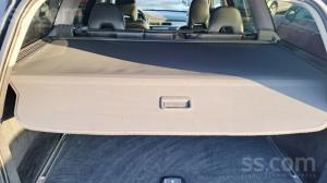 Black Volvo V70 2009 in Riga, with an engine capacity of 2.40 L and mileage of 313 thousand km for 3950 €, photo 3 on AUTOMOTO.COM.LV