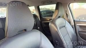Black Volvo V70 2009 in Riga, with an engine capacity of 2.40 L and mileage of 313 thousand km for 3950 €, photo 10 on AUTOMOTO.COM.LV