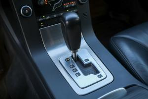 Melns Volvo V70 2009 Rīga, ar dzinēja tilpumu 2.40 L un nobraukumu 0 tūkst. km par 5650 €, foto 23 vietnē AUTOMOTO.COM.LV