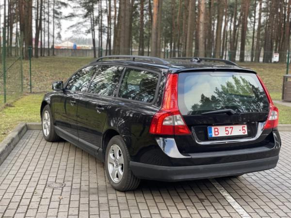 Черный Вольво В70 2009 в Рига, объемом двигателя 2.00 л и пробегом 231 тыс. км за 5490 €, фото 5 на AUTOMOTO.COM.LV