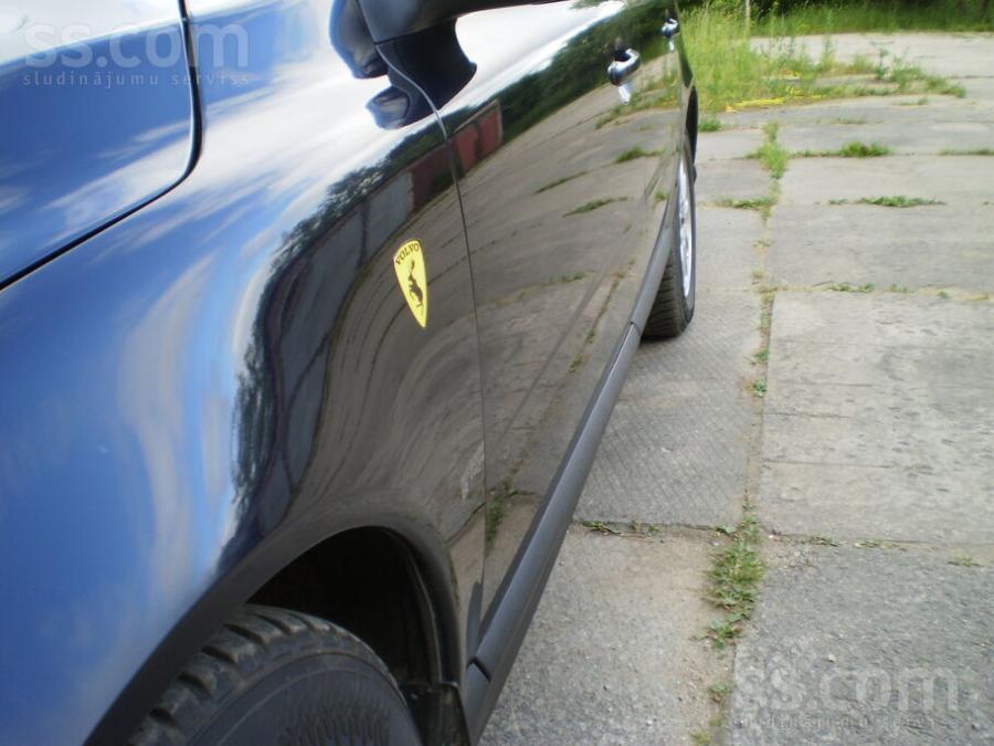 Melns Volvo V70 2009 Daugavpils, ar dzinēja tilpumu 2.40 L un nobraukumu 334 tūkst. km par 2980 €, foto 6 vietnē AUTOMOTO.COM.LV