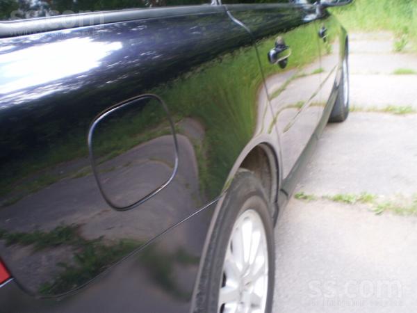 Black Volvo V70 2009 in Daugavpils, with an engine capacity of 2.40 L and mileage of 334 thousand km for 2980 €, photo 9 on AUTOMOTO.COM.LV