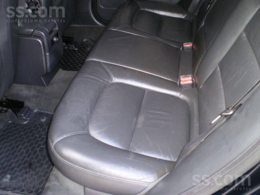 Melns Volvo V70 2009 Daugavpils, ar dzinēja tilpumu 2.40 L un nobraukumu 334 tūkst. km par 2980 €, foto 16 vietnē AUTOMOTO.COM.LV
