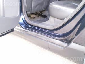 Melns Volvo V70 2009 Daugavpils, ar dzinēja tilpumu 2.40 L un nobraukumu 334 tūkst. km par 2980 €, foto 17 vietnē AUTOMOTO.COM.LV