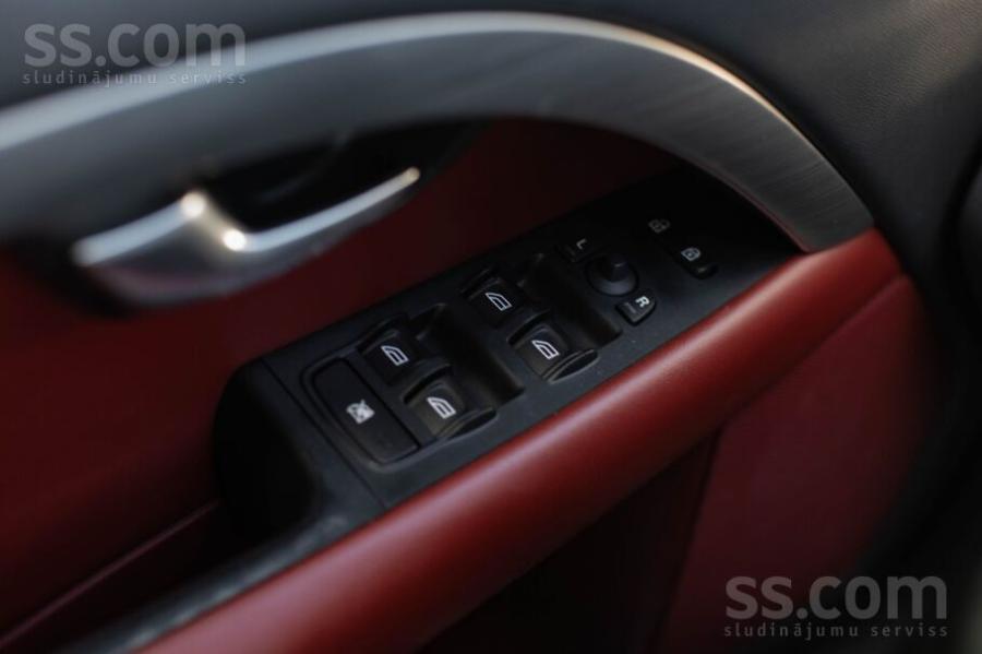 Melns Volvo V70 2009 Rīga, ar dzinēja tilpumu 2.40 L un nobraukumu 412 tūkst. km par 3990 €, foto 14 vietnē AUTOMOTO.COM.LV