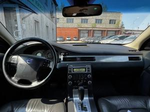 Черный Вольво В70 2009 в Даугавпилс, объемом двигателя 2.40 л и пробегом 343 тыс. км за 2980 €, фото 8 на AUTOMOTO.COM.LV