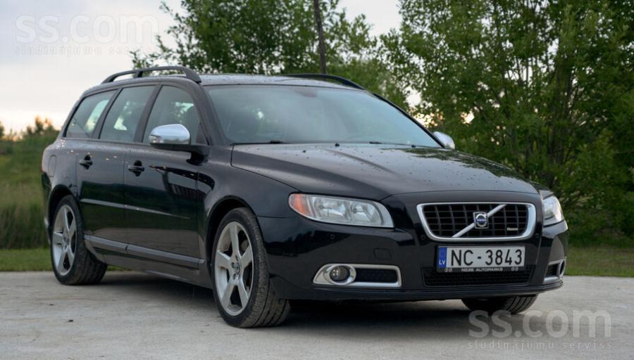 Melns Volvo V70 2009 Rīga, ar dzinēja tilpumu 2.40 L un nobraukumu 276 tūkst. km par 4990 €, foto 3 vietnē AUTOMOTO.COM.LV