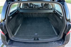 Melns Volvo V70 2009 Rīga, ar dzinēja tilpumu 2.40 L un nobraukumu 276 tūkst. km par 4990 €, foto 15 vietnē AUTOMOTO.COM.LV
