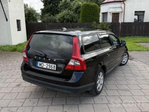 Черный Вольво В70 2009 в Рига, объемом двигателя 2.00 л и пробегом 439 тыс. км за 2300 €, фото 3 на AUTOMOTO.COM.LV
