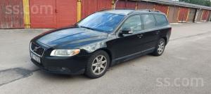Melns Volvo V70 2009 Rīga, ar dzinēja tilpumu 2.40 L un nobraukumu 318 tūkst. km par 3900 €, foto  vietnē AUTOMOTO.COM.LV