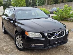 Black Volvo V70 2009 in Vilnius, with an engine capacity of 2.00 L and mileage of 269 thousand km for 3600 €, photo  on AUTOMOTO.COM.LV