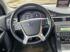 Black Volvo V70 2009 in Vilnius, with an engine capacity of 2.00 L and mileage of 269 thousand km for 3600 €, photo 13 on AUTOMOTO.COM.LV