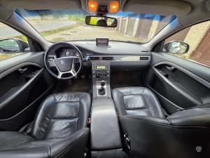 Black Volvo V70 2009 in Vilnius, with an engine capacity of 2.00 L and mileage of 269 thousand km for 3600 €, photo 15 on AUTOMOTO.COM.LV