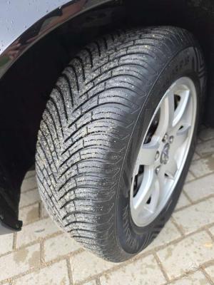 Black Volvo V70 2009 in Vilnius, with an engine capacity of 2.00 L and mileage of 269 thousand km for 3600 €, photo 18 on AUTOMOTO.COM.LV