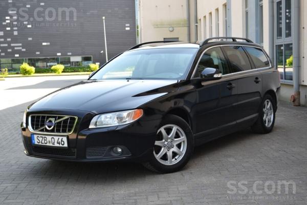 Black Volvo V70 2009 in Jelgava, with an engine capacity of 2.40 L and mileage of 0 thousand km for 5100 €, photo 3 on AUTOMOTO.COM.LV
