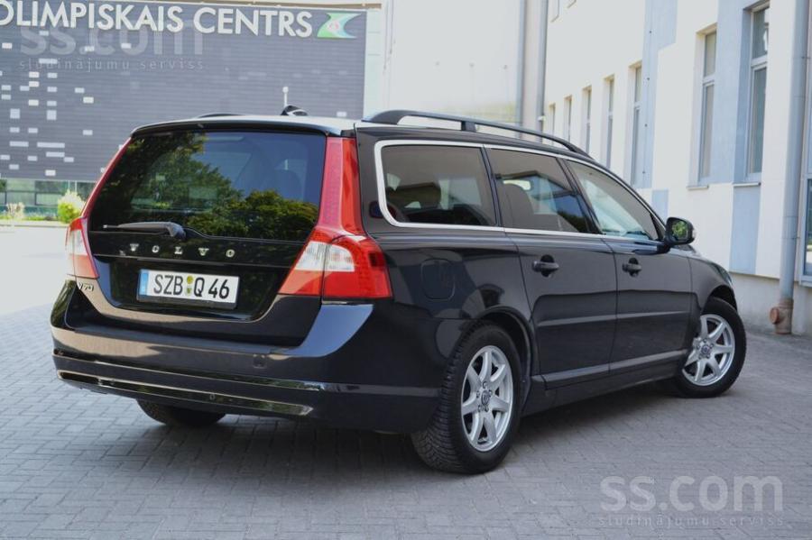 Melns Volvo V70 2009 Jelgava, ar dzinēja tilpumu 2.40 L un nobraukumu 0 tūkst. km par 5100 €, foto 5 vietnē AUTOMOTO.COM.LV