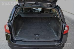 Melns Volvo V70 2009 Jelgava, ar dzinēja tilpumu 2.40 L un nobraukumu 0 tūkst. km par 5100 €, foto 23 vietnē AUTOMOTO.COM.LV