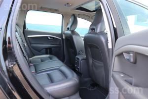 Black Volvo V70 2009 in Riga, with an engine capacity of 2.00 L and mileage of 0 thousand km for 3950 €, photo 20 on AUTOMOTO.COM.LV