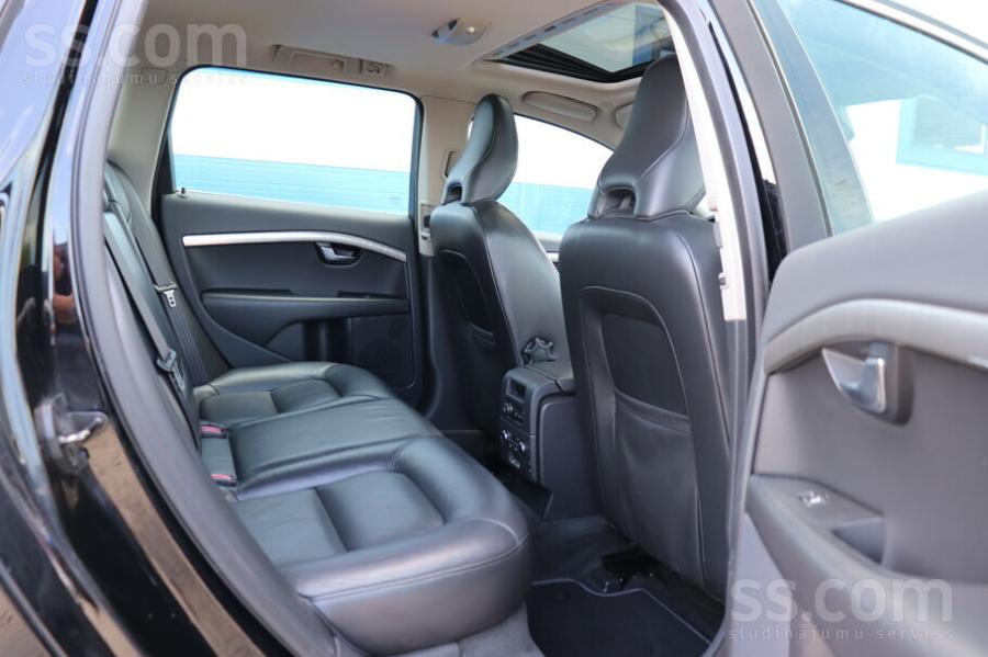 Black Volvo V70 2009 in Riga, with an engine capacity of 2.00 L and mileage of 0 thousand km for 3950 €, photo 20 on AUTOMOTO.COM.LV