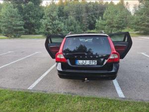 Melns Volvo V70 2009 Viļņa, ar dzinēja tilpumu 2.00 L un nobraukumu 460 tūkst. km par 3000 €, foto 10 vietnē AUTOMOTO.COM.LV