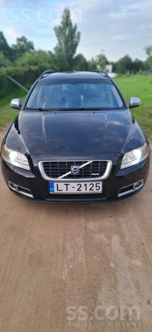 Black Volvo V70 2009 in Kuldiga, with an engine capacity of 2.00 L and mileage of 254 thousand km for 5200 €, photo  on AUTOMOTO.COM.LV