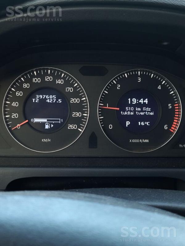 Melns Volvo V70 2009 Rīga, ar dzinēja tilpumu 2.40 L un nobraukumu 398 tūkst. km par 3500 €, foto 7 vietnē AUTOMOTO.COM.LV