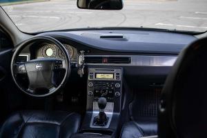 Melns Volvo V70 2009 Šauļi, ar dzinēja tilpumu 2.00 L un nobraukumu 345 tūkst. km par 3500 €, foto 12 vietnē AUTOMOTO.COM.LV
