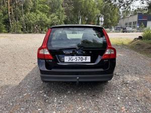 Melns Volvo V70 2009 Jonava, ar dzinēja tilpumu 2.40 L un nobraukumu 392 tūkst. km par 3350 €, foto 6 vietnē AUTOMOTO.COM.LV