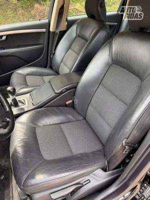 Melns Volvo V70 2009 Jonava, ar dzinēja tilpumu 2.40 L un nobraukumu 392 tūkst. km par 3350 €, foto 11 vietnē AUTOMOTO.COM.LV