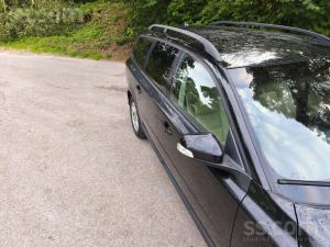 Black Volvo V70 2009 in Jurmala, with an engine capacity of 2.00 L and mileage of 332 thousand km for 1800 €, photo 4 on AUTOMOTO.COM.LV