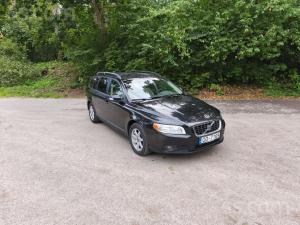 Black Volvo V70 2009 in Jurmala, with an engine capacity of 2.00 L and mileage of 332 thousand km for 1800 €, photo 5 on AUTOMOTO.COM.LV