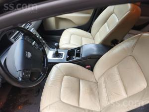 Black Volvo V70 2009 in Jurmala, with an engine capacity of 2.00 L and mileage of 332 thousand km for 1800 €, photo 12 on AUTOMOTO.COM.LV