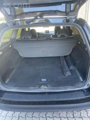 Black Volvo V70 2009 in Tukums, with an engine capacity of 2.40 L and mileage of 0 thousand km for 2600 €, photo 19 on AUTOMOTO.COM.LV
