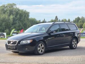 Melns Volvo V70 2009 Liepāja, ar dzinēja tilpumu 2.40 L un nobraukumu 317 tūkst. km par 3450 €, foto 4 vietnē AUTOMOTO.COM.LV