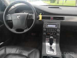 Black Volvo V70 2009 in Riga, with an engine capacity of 2.40 L and mileage of 0 thousand km for 3490 €, photo 17 on AUTOMOTO.COM.LV