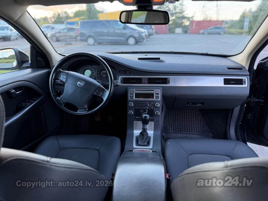 Черный Вольво В70 2009 в Таллин, объемом двигателя 2.00 л и пробегом 350 тыс. км за 3390 €, фото 9 на AUTOMOTO.COM.LV