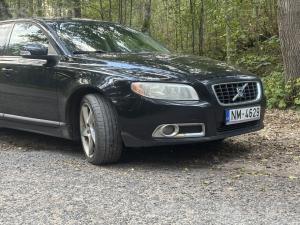 Melns Volvo V70 2009 Rīga, ar dzinēja tilpumu 2.00 L un nobraukumu 411 tūkst. km par 3250 €, foto 6 vietnē AUTOMOTO.COM.LV