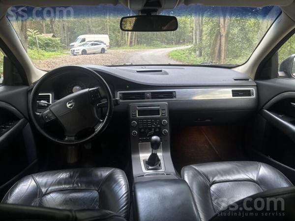 Melns Volvo V70 2009 Rīga, ar dzinēja tilpumu 2.00 L un nobraukumu 411 tūkst. km par 3250 €, foto 8 vietnē AUTOMOTO.COM.LV