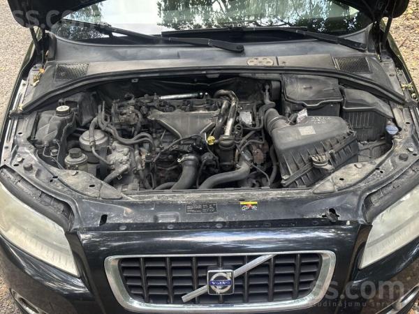 Melns Volvo V70 2009 Rīga, ar dzinēja tilpumu 2.00 L un nobraukumu 411 tūkst. km par 3250 €, foto 9 vietnē AUTOMOTO.COM.LV
