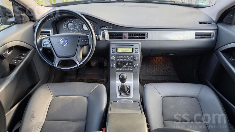 Melns Volvo V70 2009 Jūrmala, ar dzinēja tilpumu 2.40 L un nobraukumu 0 tūkst. km par 3990 €, foto 11 vietnē AUTOMOTO.COM.LV