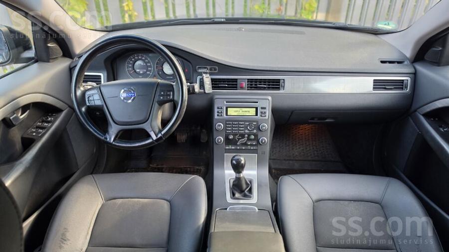 Melns Volvo V70 2009 Jūrmala, ar dzinēja tilpumu 2.40 L un nobraukumu 0 tūkst. km par 3990 €, foto 12 vietnē AUTOMOTO.COM.LV