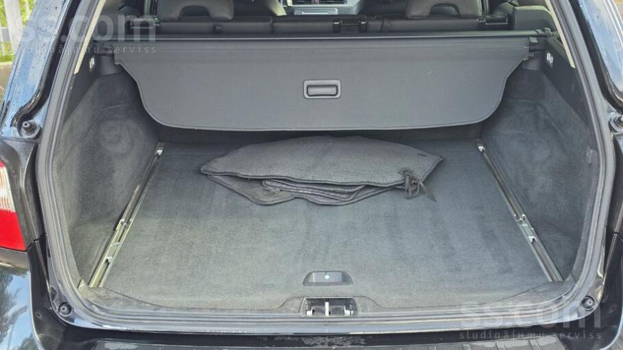 Melns Volvo V70 2009 Jūrmala, ar dzinēja tilpumu 2.40 L un nobraukumu 0 tūkst. km par 3990 €, foto 17 vietnē AUTOMOTO.COM.LV