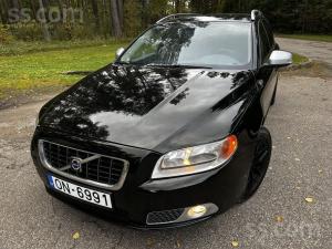 Melns Volvo V70 2009 Jūrmala, ar dzinēja tilpumu 2.40 L un nobraukumu 0 tūkst. km par 4290 €, foto 4 vietnē AUTOMOTO.COM.LV