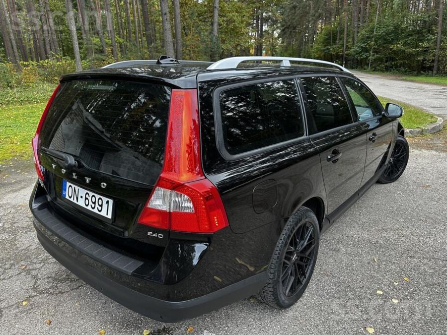 Melns Volvo V70 2009 Jūrmala, ar dzinēja tilpumu 2.40 L un nobraukumu 0 tūkst. km par 4290 €, foto 11 vietnē AUTOMOTO.COM.LV
