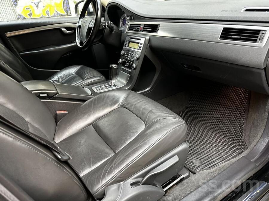 Melns Volvo V70 2009 Jūrmala, ar dzinēja tilpumu 2.40 L un nobraukumu 0 tūkst. km par 4290 €, foto 20 vietnē AUTOMOTO.COM.LV