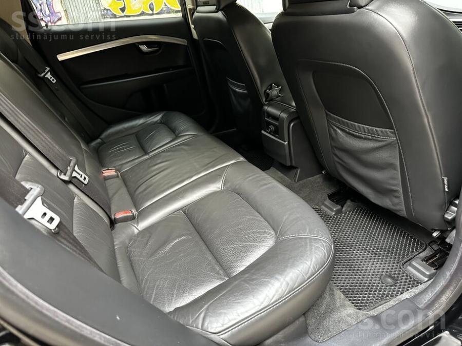 Melns Volvo V70 2009 Jūrmala, ar dzinēja tilpumu 2.40 L un nobraukumu 0 tūkst. km par 4290 €, foto 21 vietnē AUTOMOTO.COM.LV