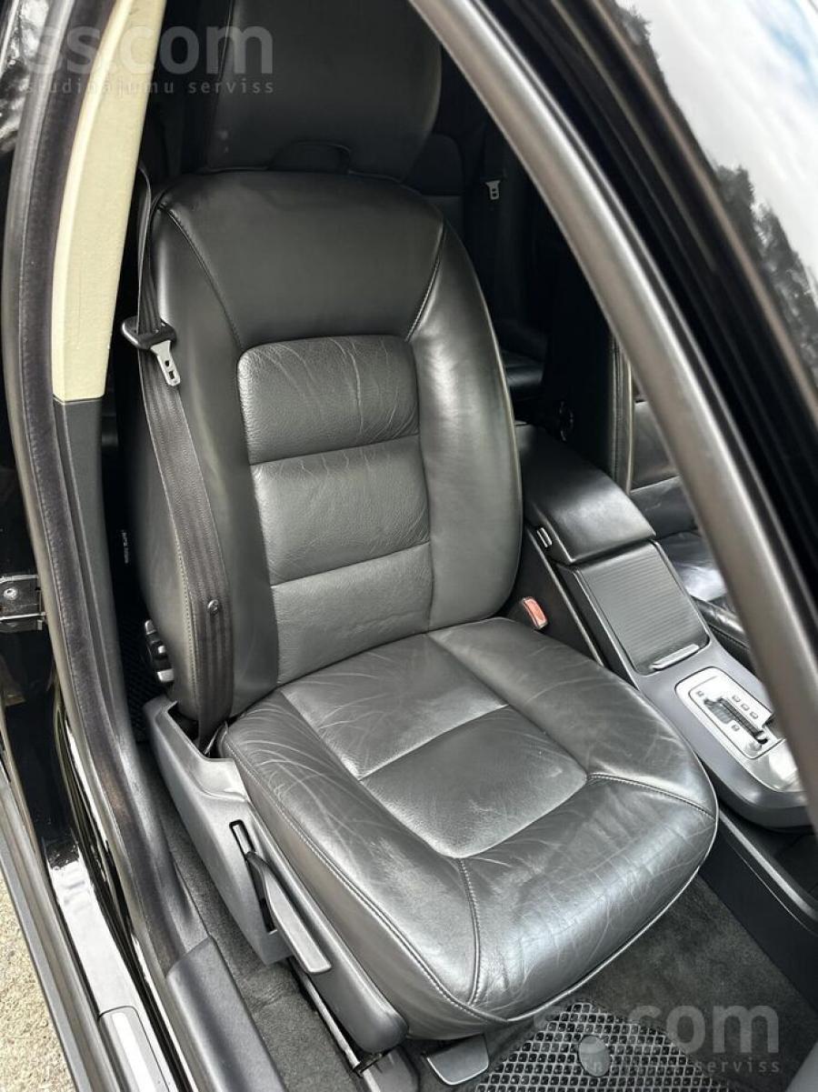 Melns Volvo V70 2009 Jūrmala, ar dzinēja tilpumu 2.40 L un nobraukumu 0 tūkst. km par 4290 €, foto 23 vietnē AUTOMOTO.COM.LV