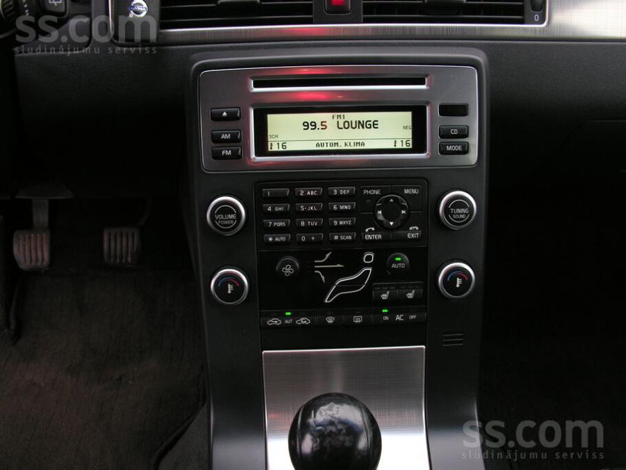 Black Volvo V70 2009 in Riga, with an engine capacity of 2.40 L and mileage of 0 thousand km for 3750 €, photo 14 on AUTOMOTO.COM.LV